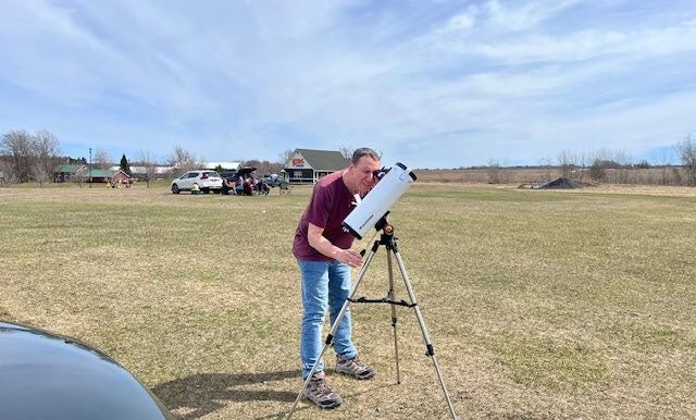 Photos and Video: Producer Greg, Eclipse Guy, Enjoys His Day Off